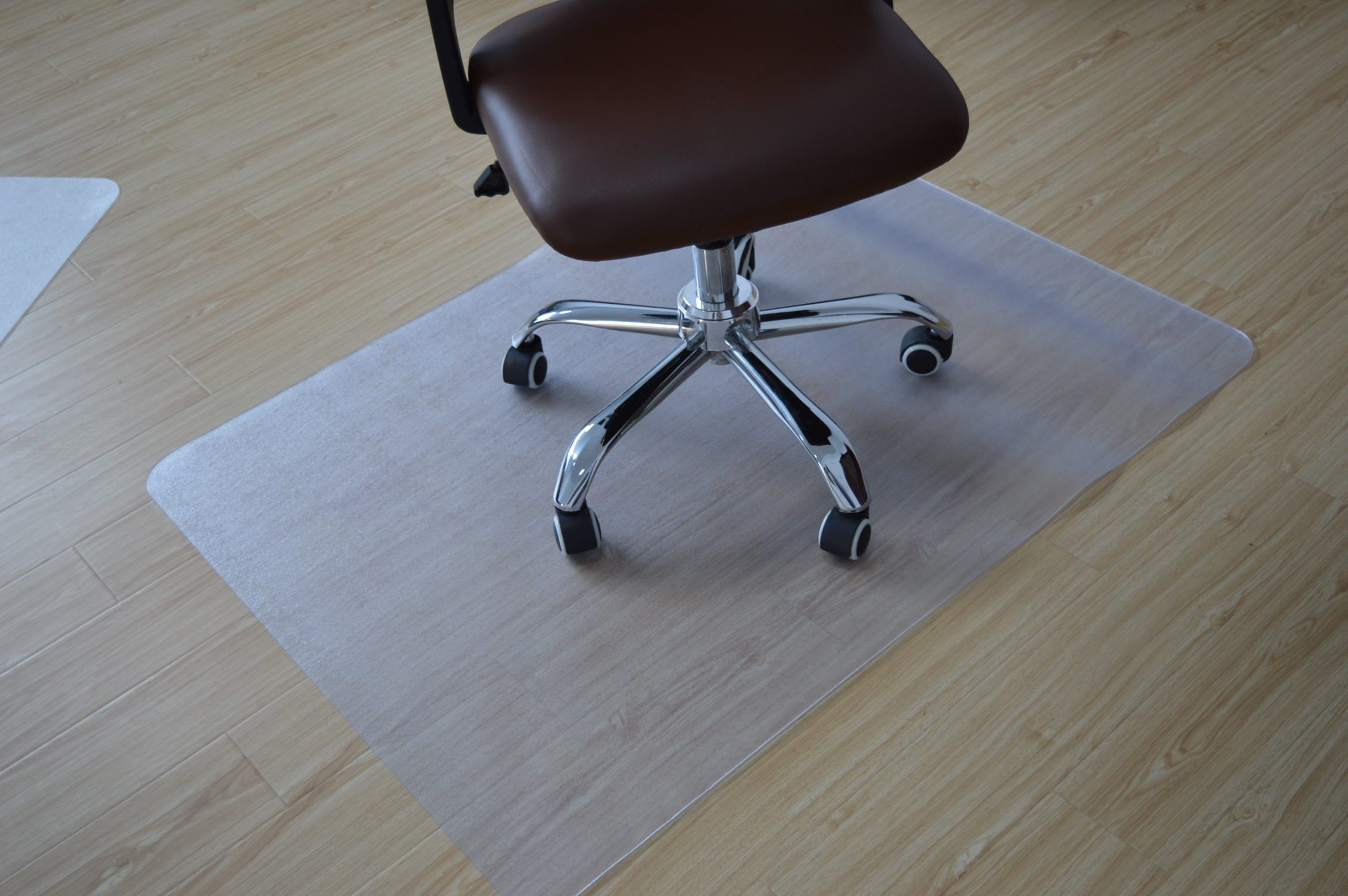 Floor protector – Wing Shing Office Furniture
